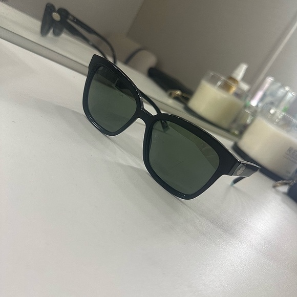 Tiffany & Co. | Accessories | Tiffany Co Sunglasses A Few Lens ...